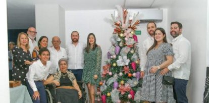 Reconocen el 50 aniversario del pediatra Andrés Ríos Faxas