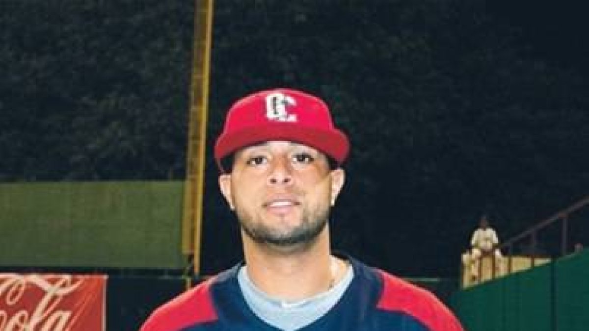 Rhiner Cruz debuta mañana con Gigantes