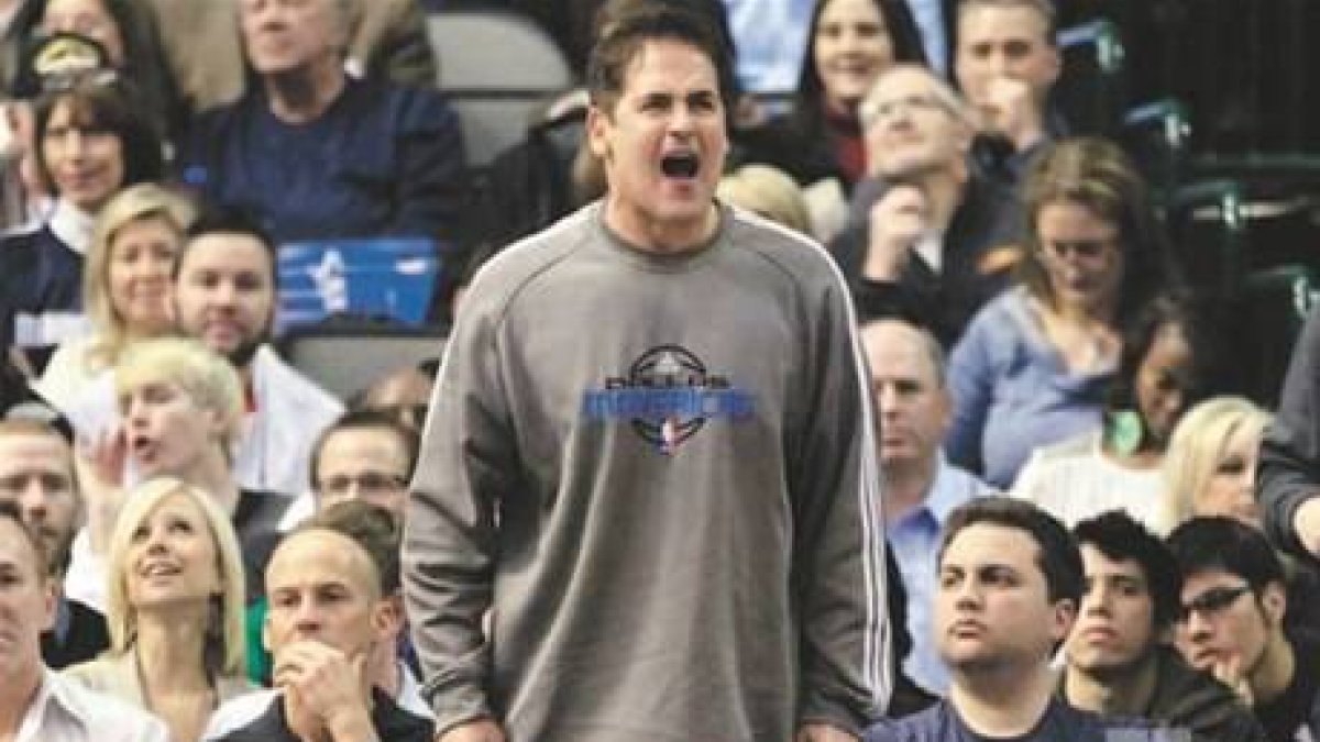 Mark Cuban critica MLB por trato dado a Alex Rodríguez