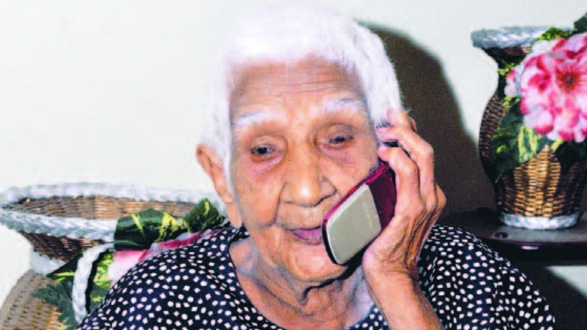 Cándida Martínez celebra 106 años de vida en salud y alegría