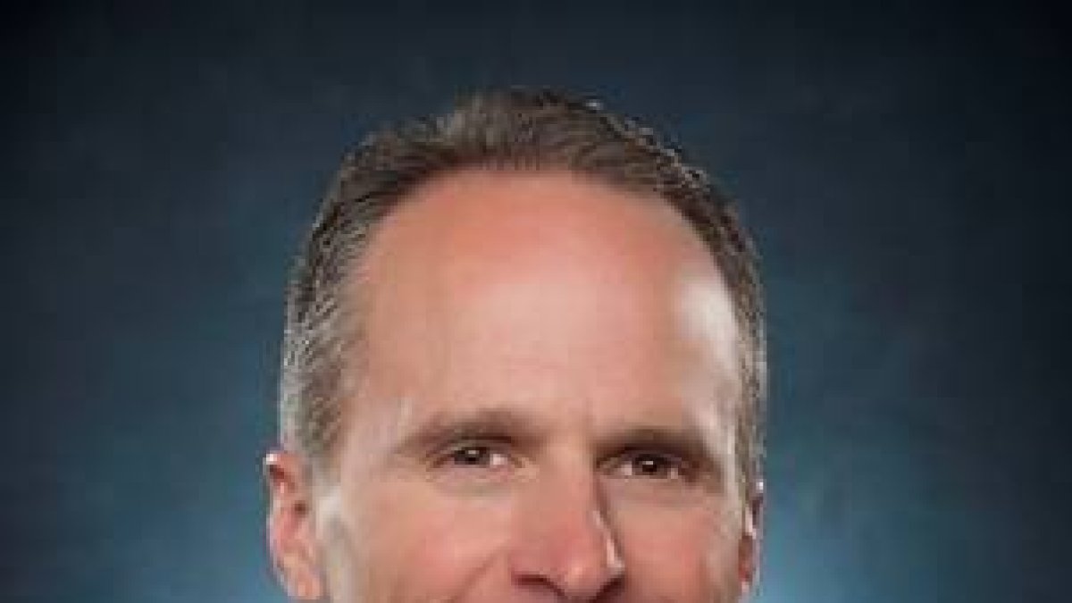 HanesBrands nombra a Stephen B. Bratspies como nuevo CEO