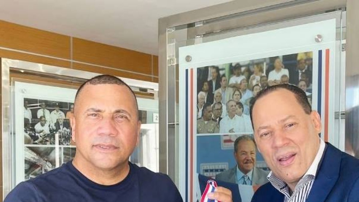 Eligen a Franklin Mirabal como el “Narrador del Año”