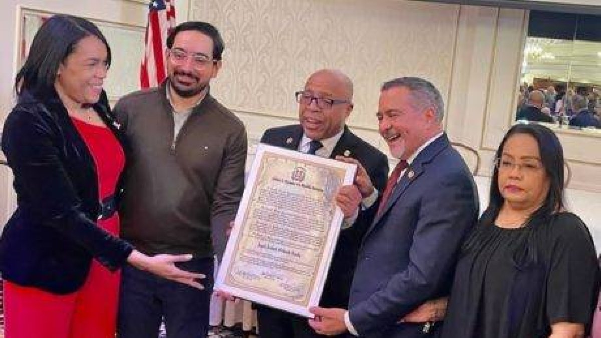 Cámara de Diputados reconoce cónsul RD en Nueva Jersey