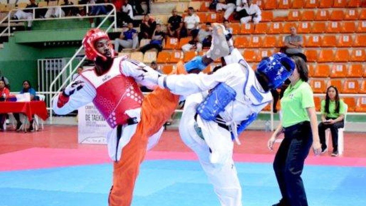 Katherine Rodríguez y Bernardo Pié dominan en eliminatorias