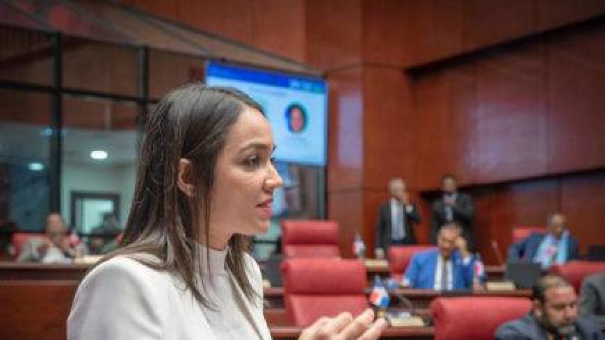 Faride Raful a Yván Lorenzo: «Suelte la chismografía»