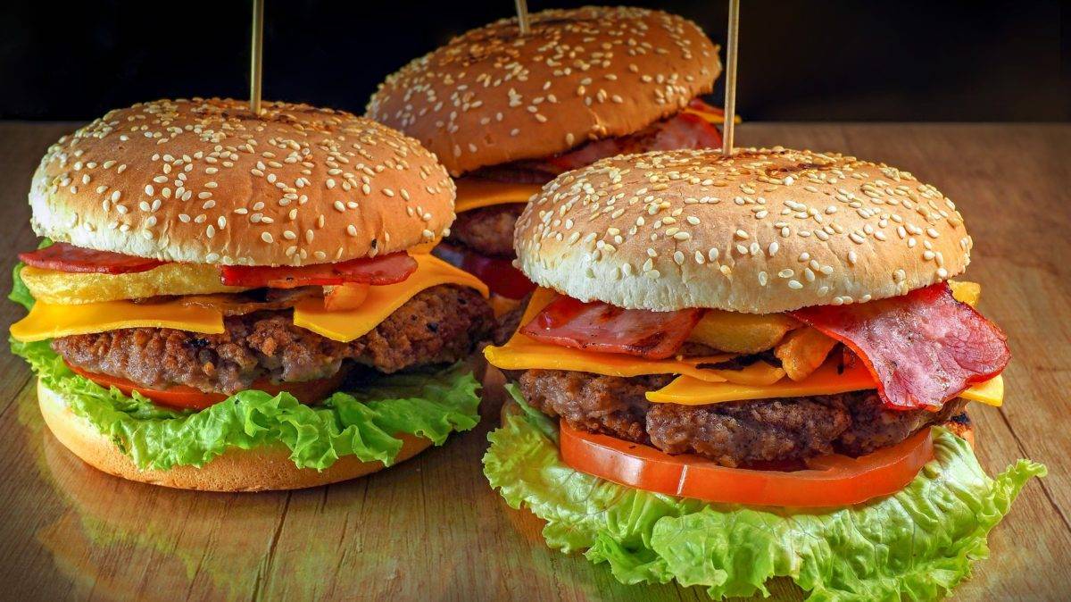 Sorprendentes orígenes de comidas famosas que no conocías