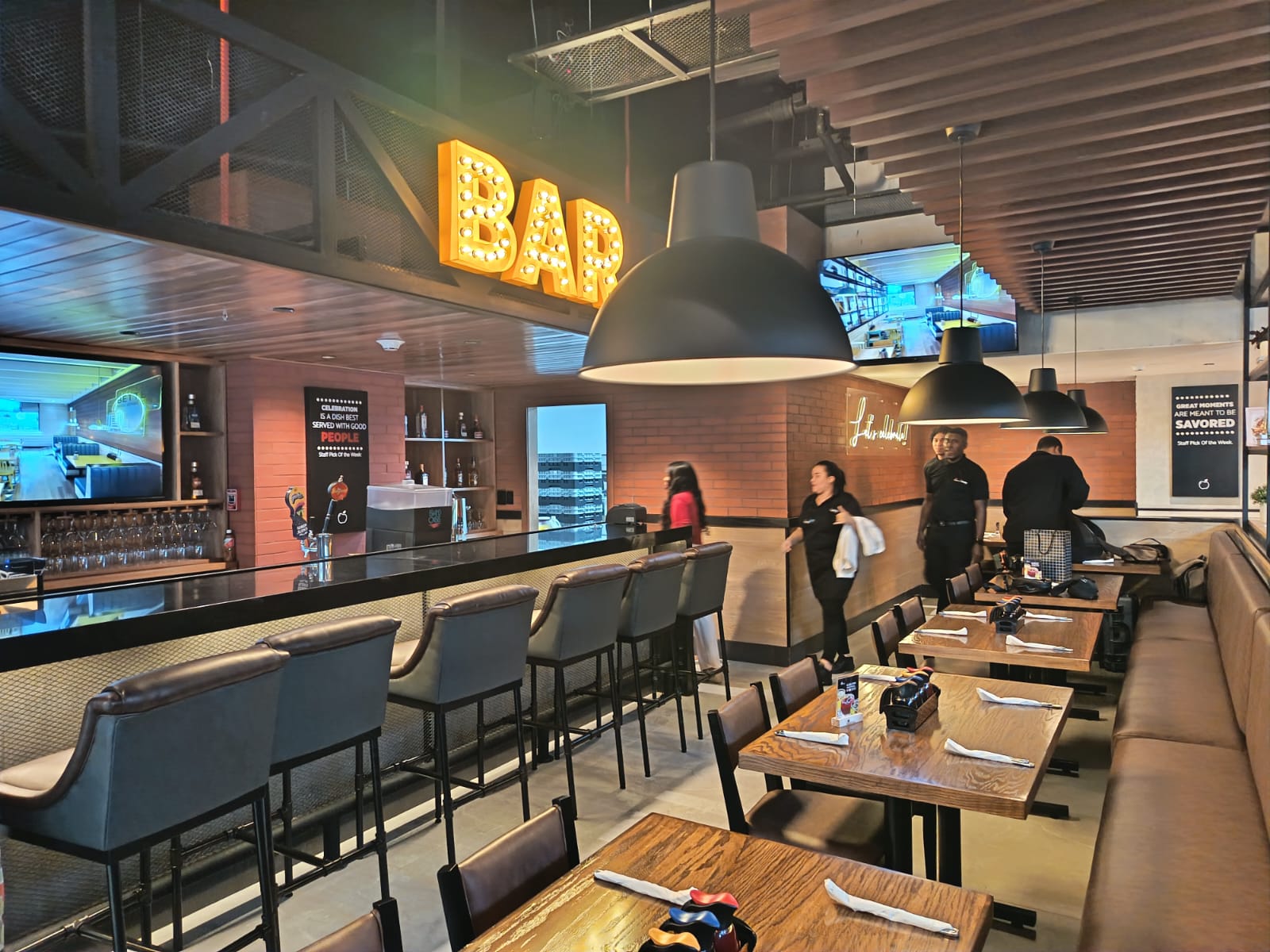 Applebee’s e IHOP abren su primer local conjunto en Sambil