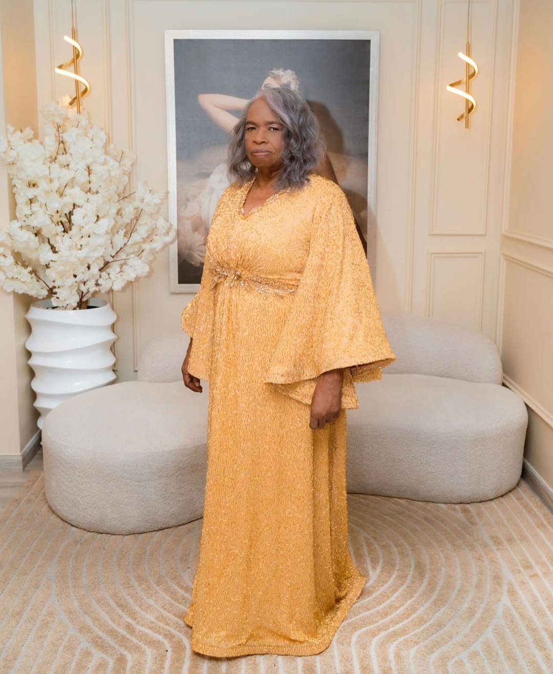 Envuelta en brillo: el esperado look de Martha Candela en Premios Soberano