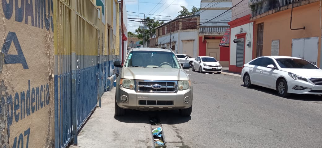 Diputado Alcibíades Tavárez denuncia el caos del tránsito en San Pedro ...