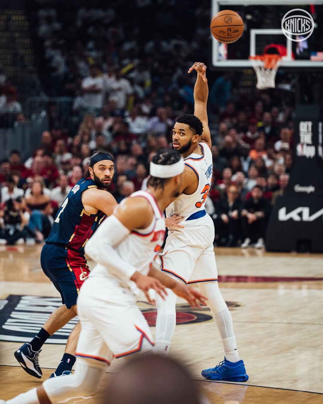 Los Knicks buscan hoy sellar su pase a las Finales de NBA