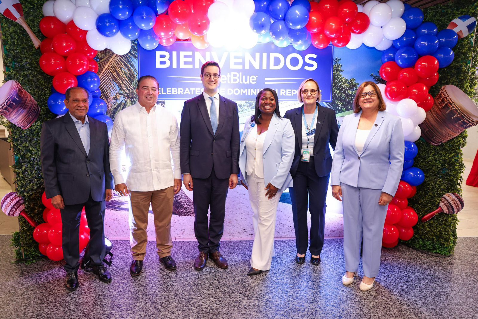 AERODOM y JetBlue celebran la llegada de aeronave “Quisqueya la Bluebella”