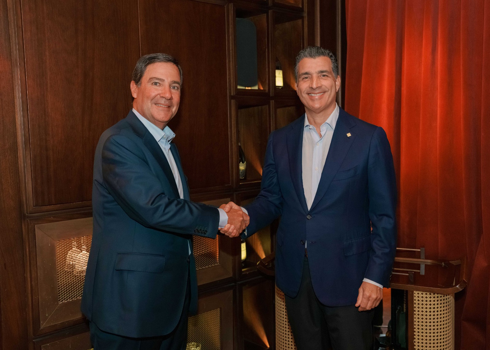 Banco Popular celebra 50 relación con Bank of America