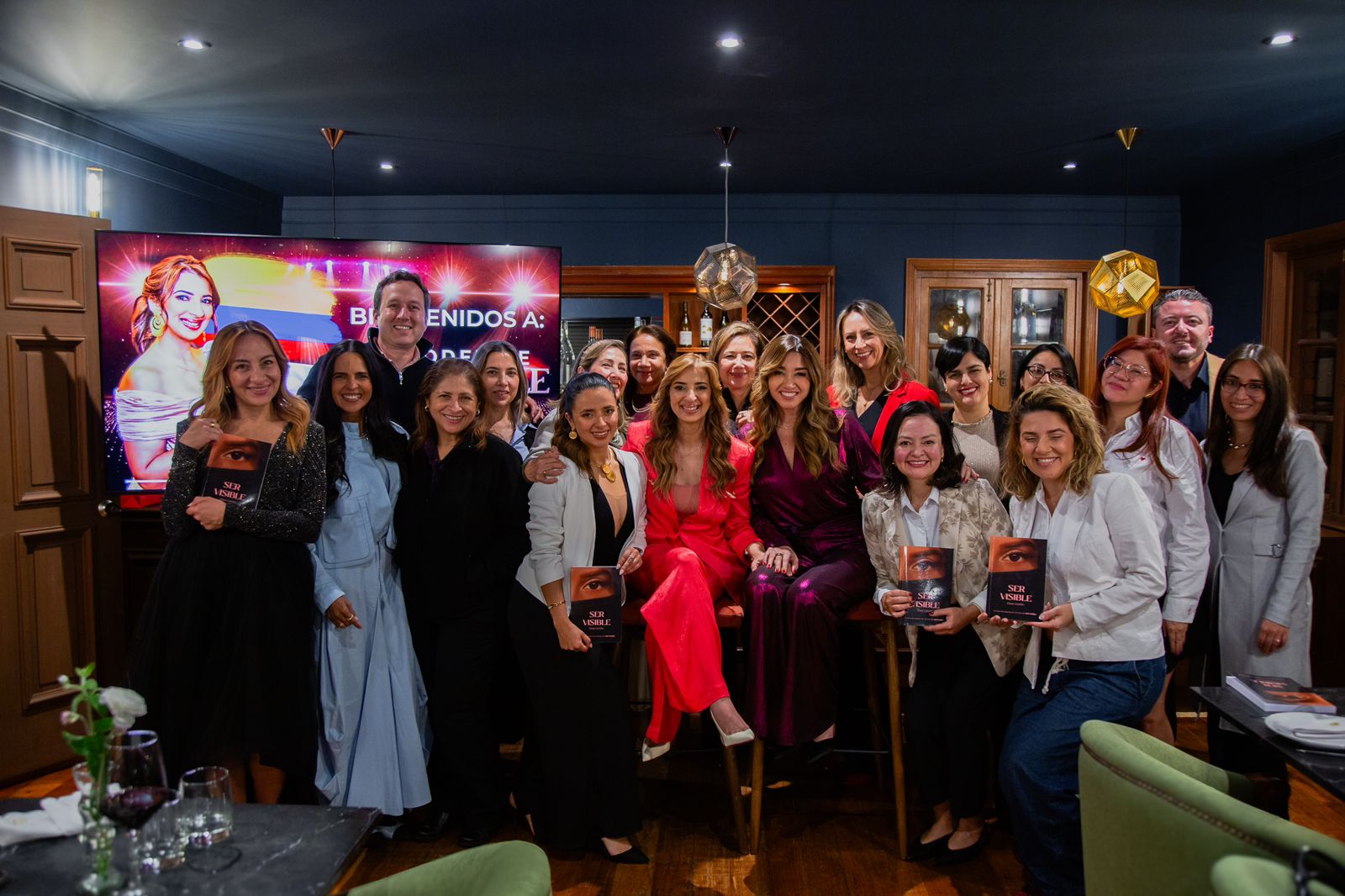 Gisel Castillo presenta su libro “Ser visible”